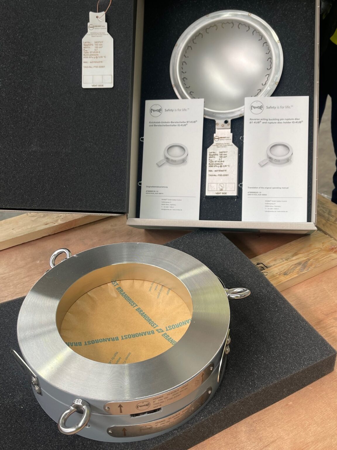 Bursting Discs: Pressure Relief & Safety | Klinger